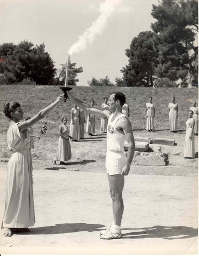 Olympia to Greece: athlete who will carry the Olympic Torch on the ...