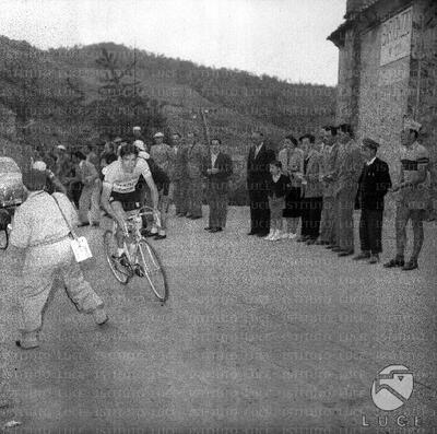 Italy Geminiani during the second leg of the Giro d'Italia | Europeana